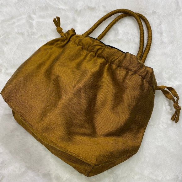 AZALEA | Bags | Azalea 0 Silk Made In Italy Silk Bag In Gold | Poshmark